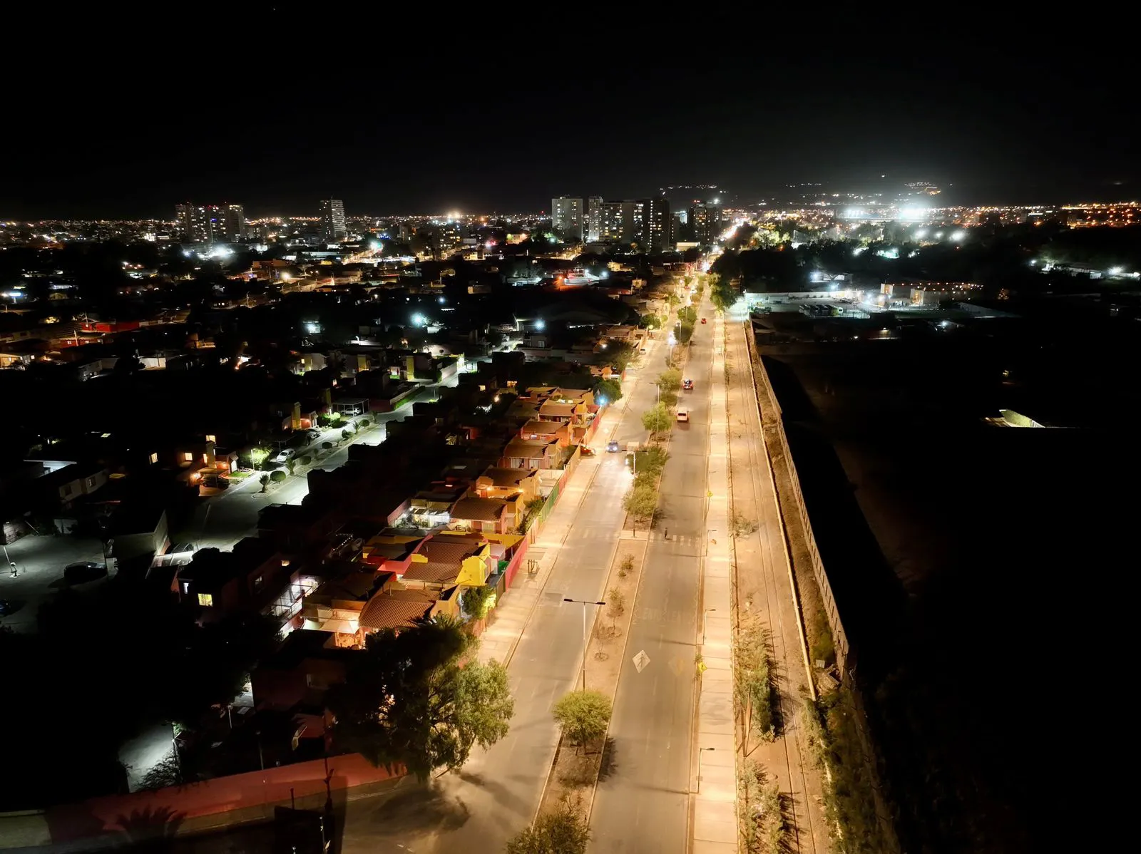 Municipalidad de Calama inaugura nuevo alumbrado público de Avenida ...