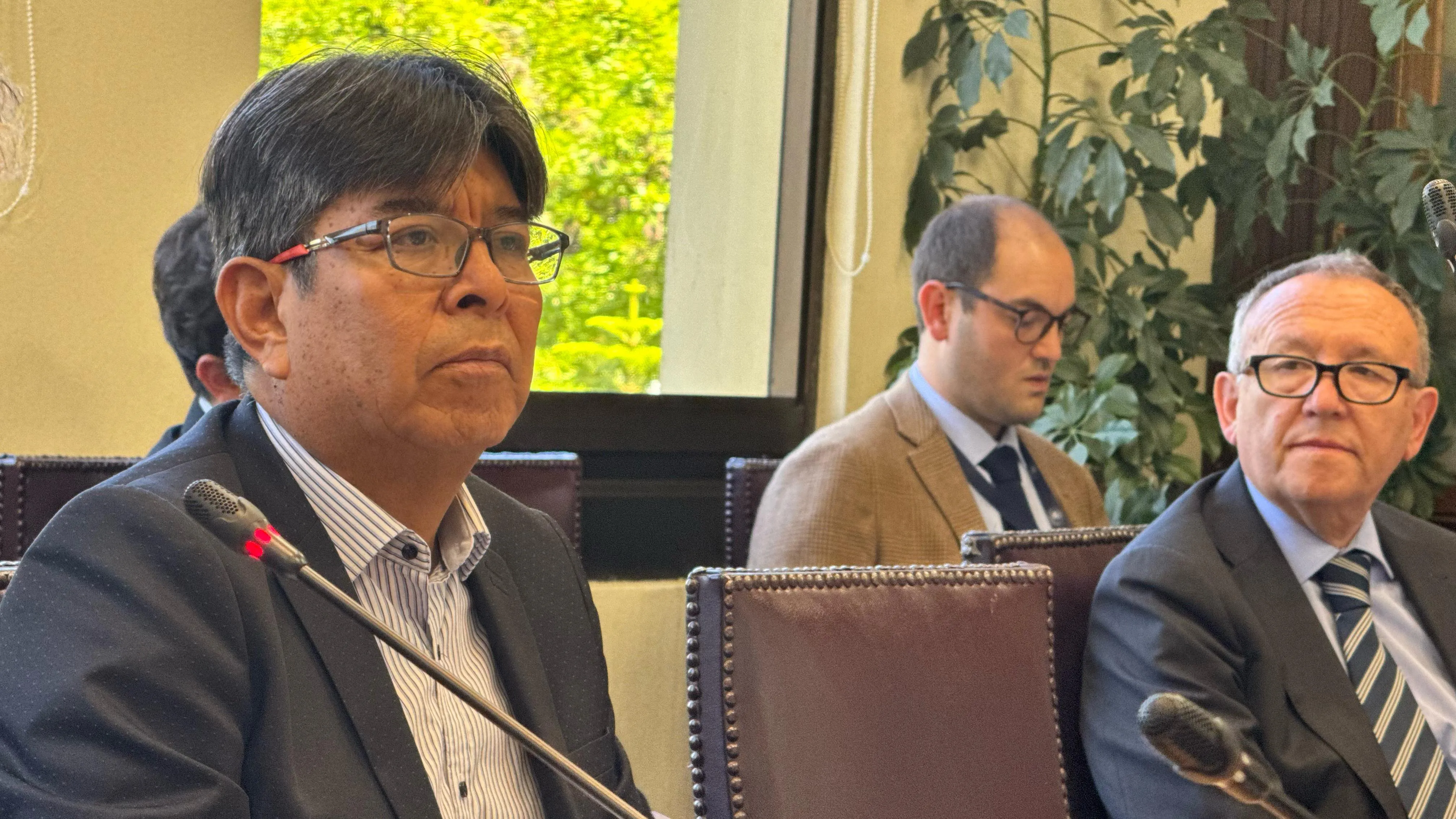 Senador Esteban Velásquez presenta proyecto de ley que garantiza ...